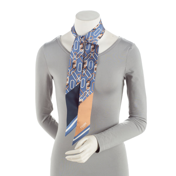 Fendi Silk Bandeau Wrappy Scarf (SHF-9dX660) – LuxeDH