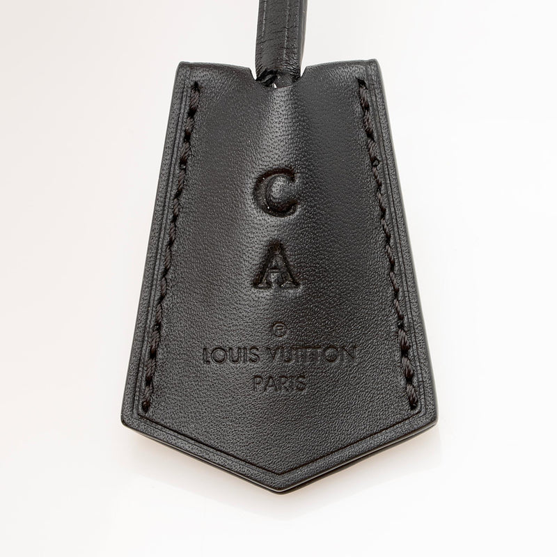 Louis Vuitton Leather Clochette (SHF-22360) – LuxeDH
