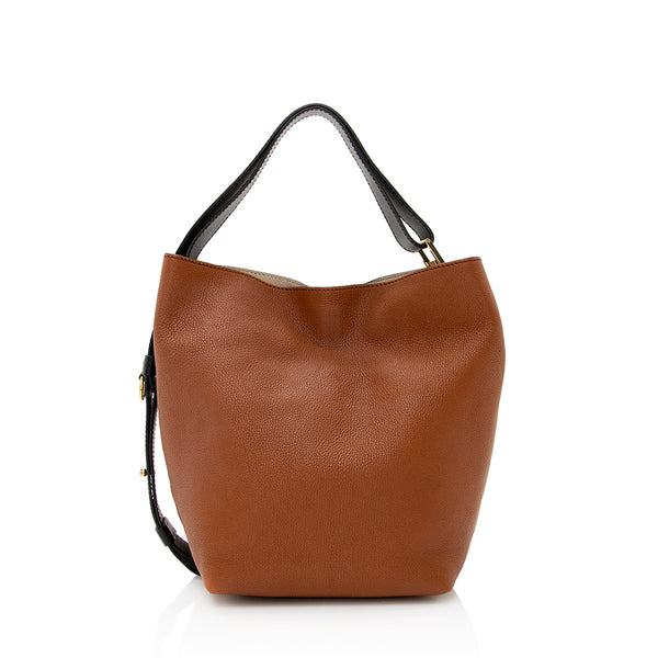 Givenchy Leather GV Bucket Bag (SHF-22089) – LuxeDH